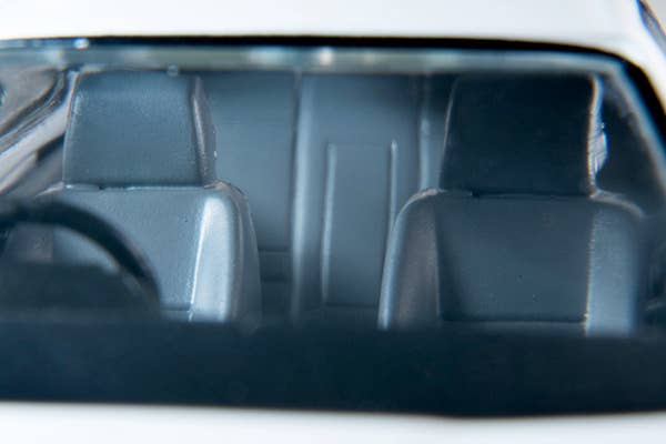 LV-N194d Nissan Skyline 4-door Sports Sedan GXi Type X (White) 1992 ...