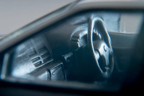 LV-N194d Nissan Skyline 4-door Sports Sedan GXi Type X (White) 1992 ...