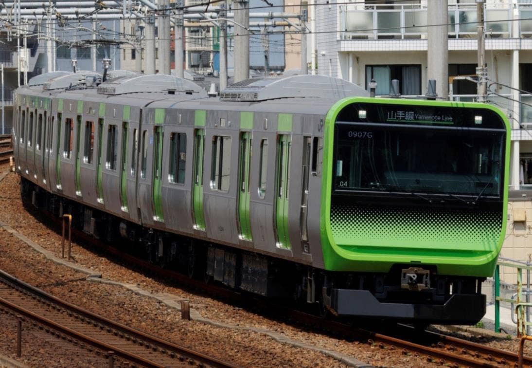 JR Series E235 Commuter Train (Yamanote Line) Add-On Set A (5-Cars) | HLJ.com