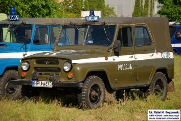 UAZ 469 in Poland | HLJ.com