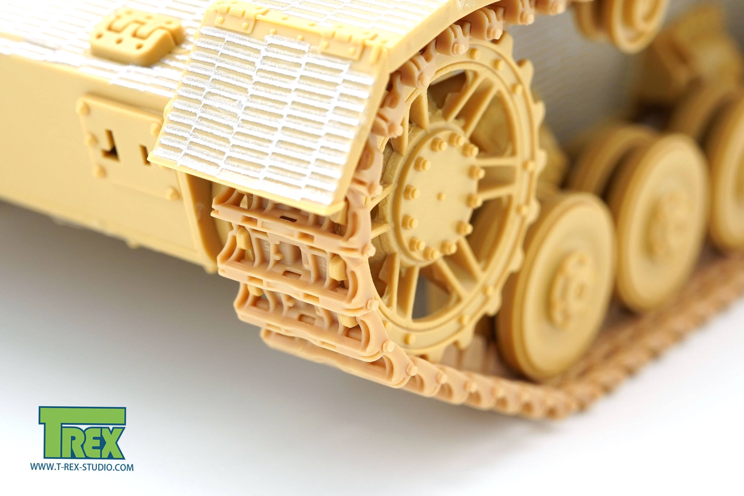 WWII German III / IV Tank Tracks Type.7 | HLJ.com