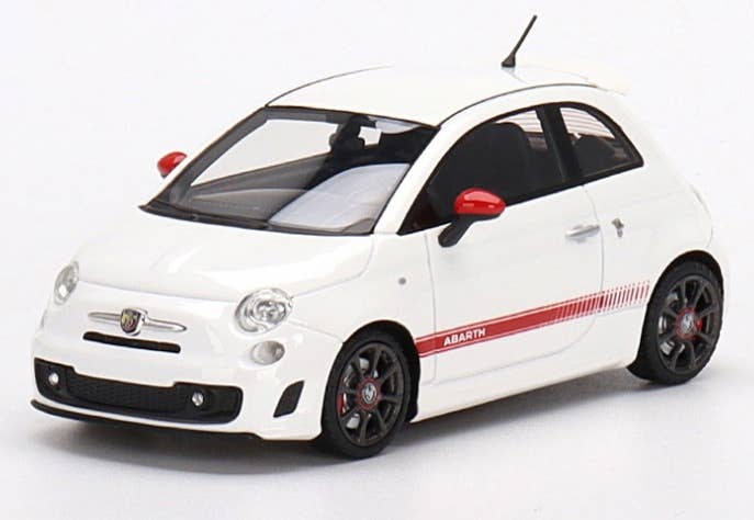 Abarth 595 Gala White | HLJ.com