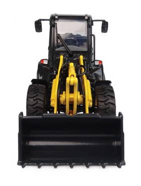 Komatsu WA 100M-8 Wheel Loader | HLJ.com
