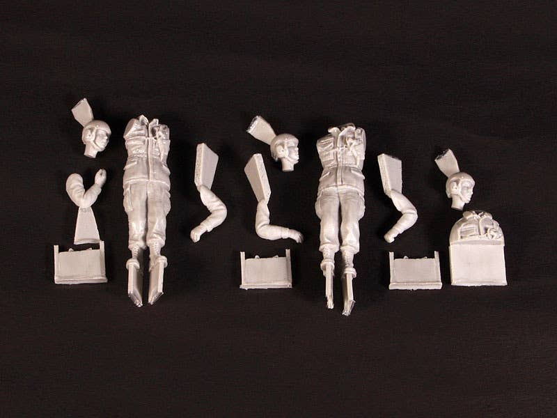 Current USA Tank Crew Set 1980-90S (2 Figures + 1 Bust Included) | HLJ.com
