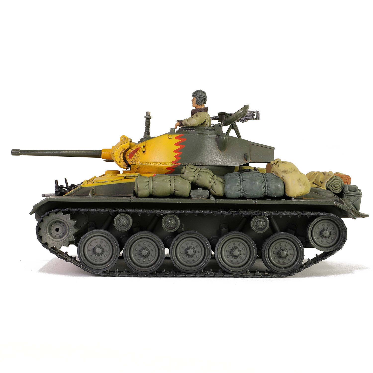 U.S. Army M24 Light Tank Chaffee 1950 Korean War Han River Finished Product | HLJ.com