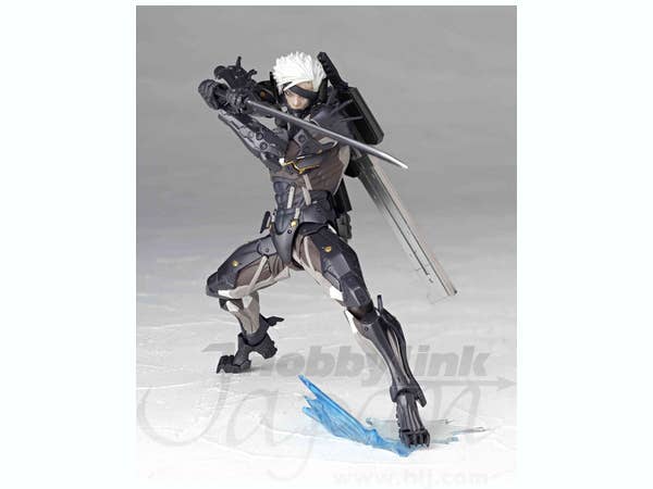 B-Grade Revoltech Raiden (Metal Gear Rising Revengeance) | HLJ.com