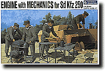 Sd.Kfz.250 Engine and Figures | HLJ.com