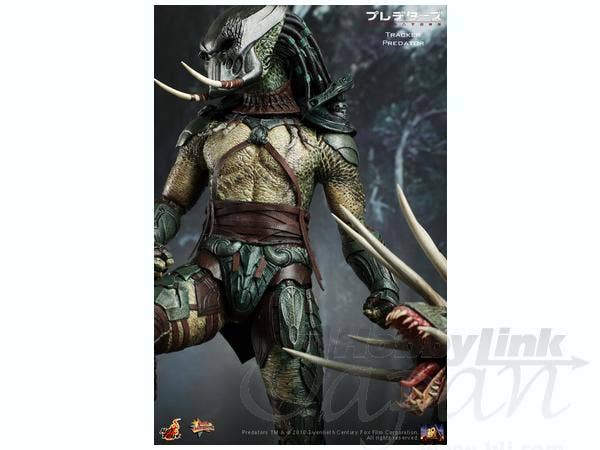Tracker Predator (with Hound) | HLJ.com