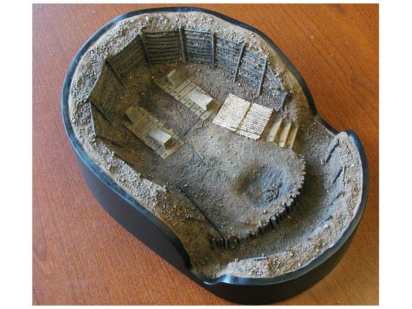 WWI & WWII Single Trail Artillery Emplacement Pit | HLJ.com