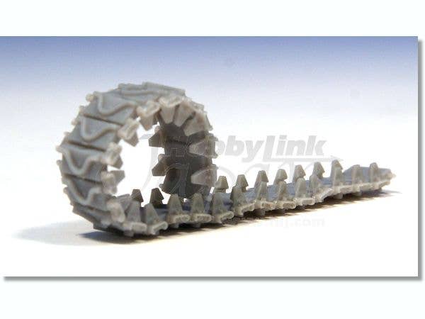 T-62 UK Steel Chevron Sherman Track Set | HLJ.com