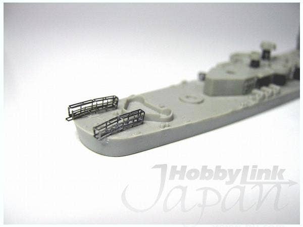 USN A.M. Sumner & Gearing Class Destroyer Photo-Etched Parts | HLJ.com