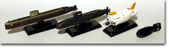 Submarine Complete Model Set 1Box (8pcs) | HLJ.com