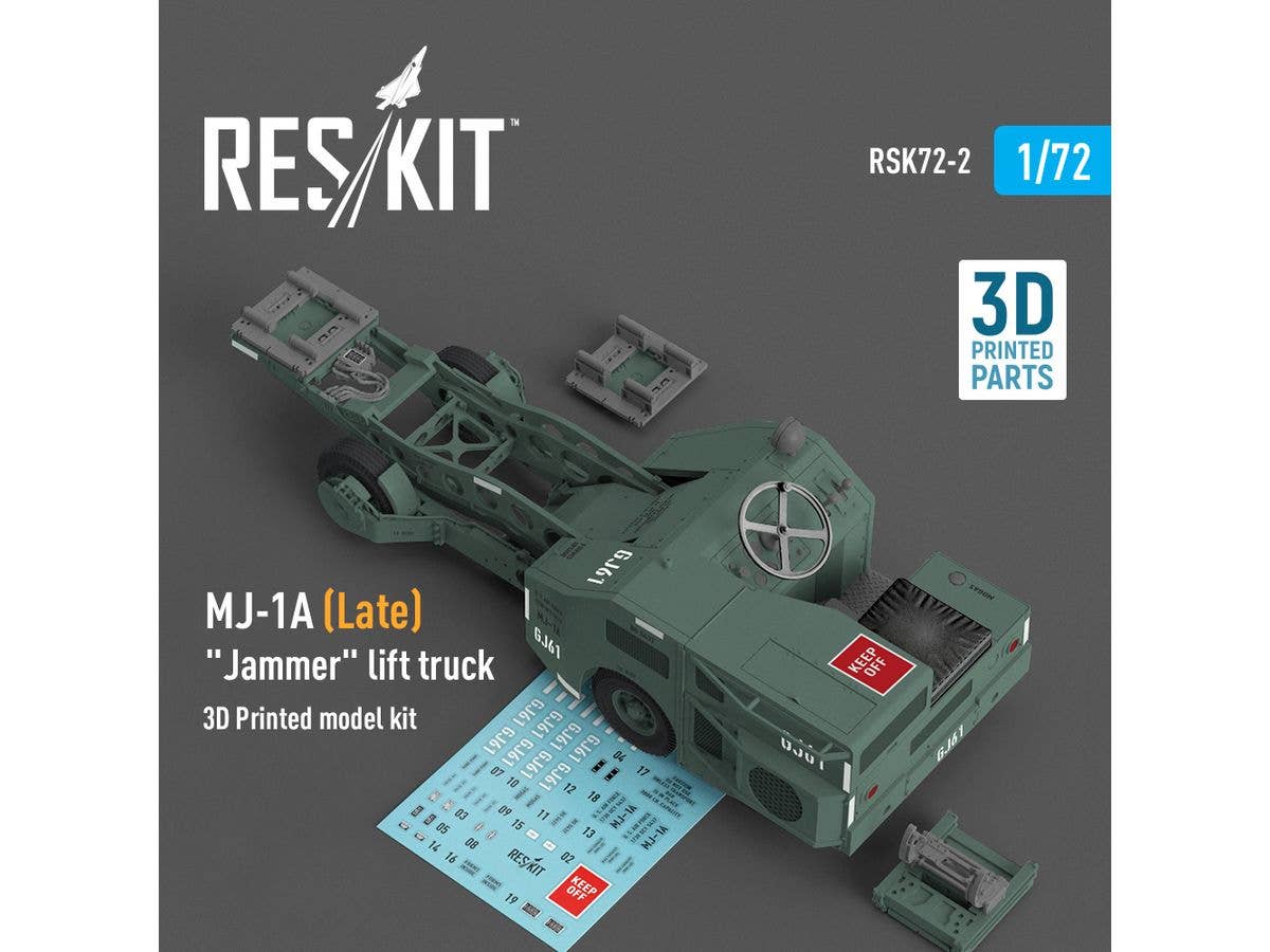 Search: model kit | HLJ.com