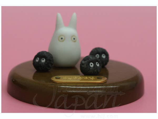 Totoro Porcelain Doll: Small Totoro & Kurosuke | HLJ.com