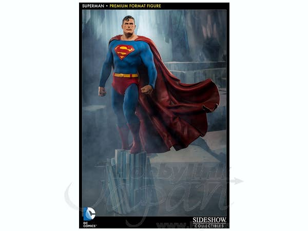 Superman Premium Format Figure | HLJ.com