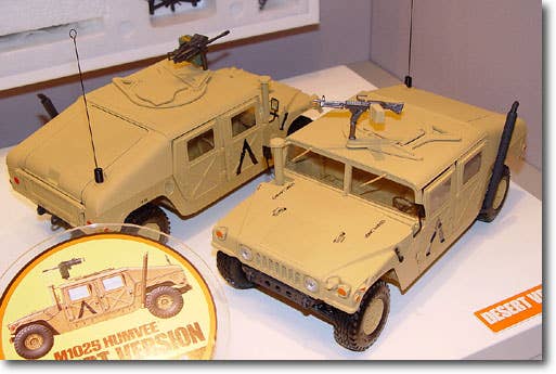 Humvee M1025 Desert Color | HLJ.com
