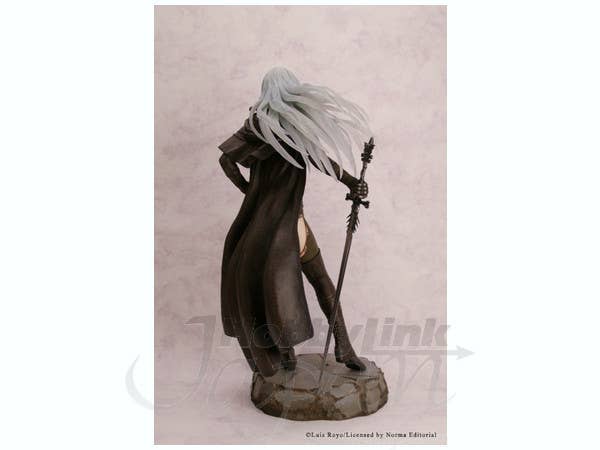 Fantasy Figure Galley Malefic Time Luz Painted Resin Statue | HLJ.com